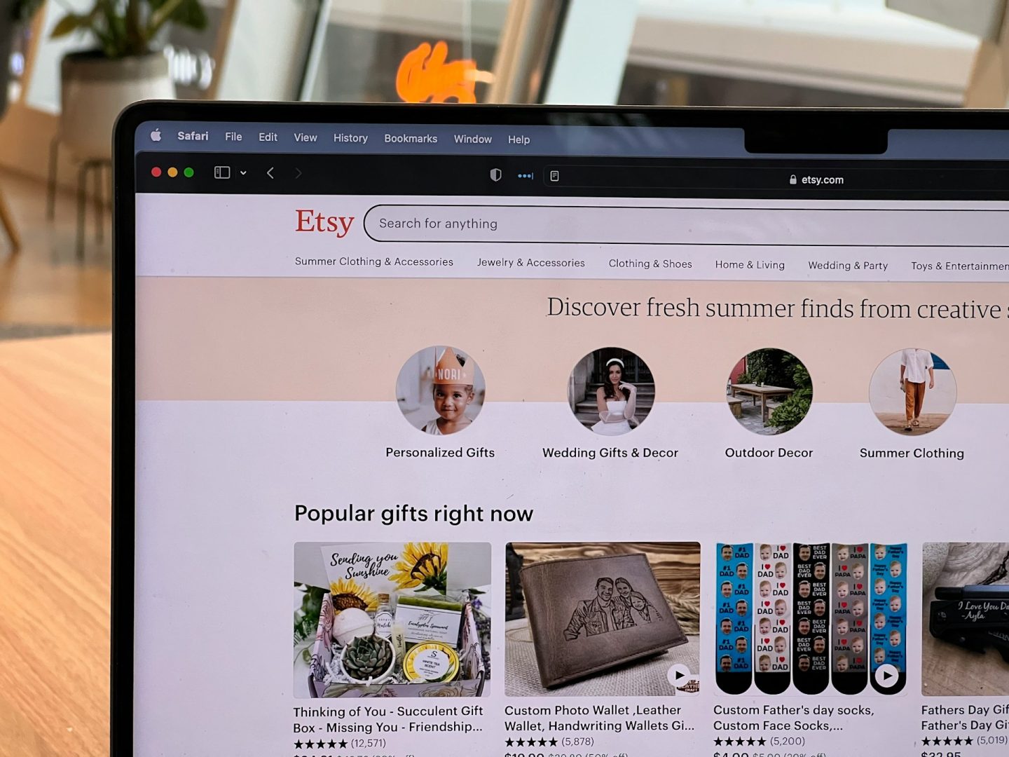 Alternatives à Etsy : Les Meilleures Options [2026]